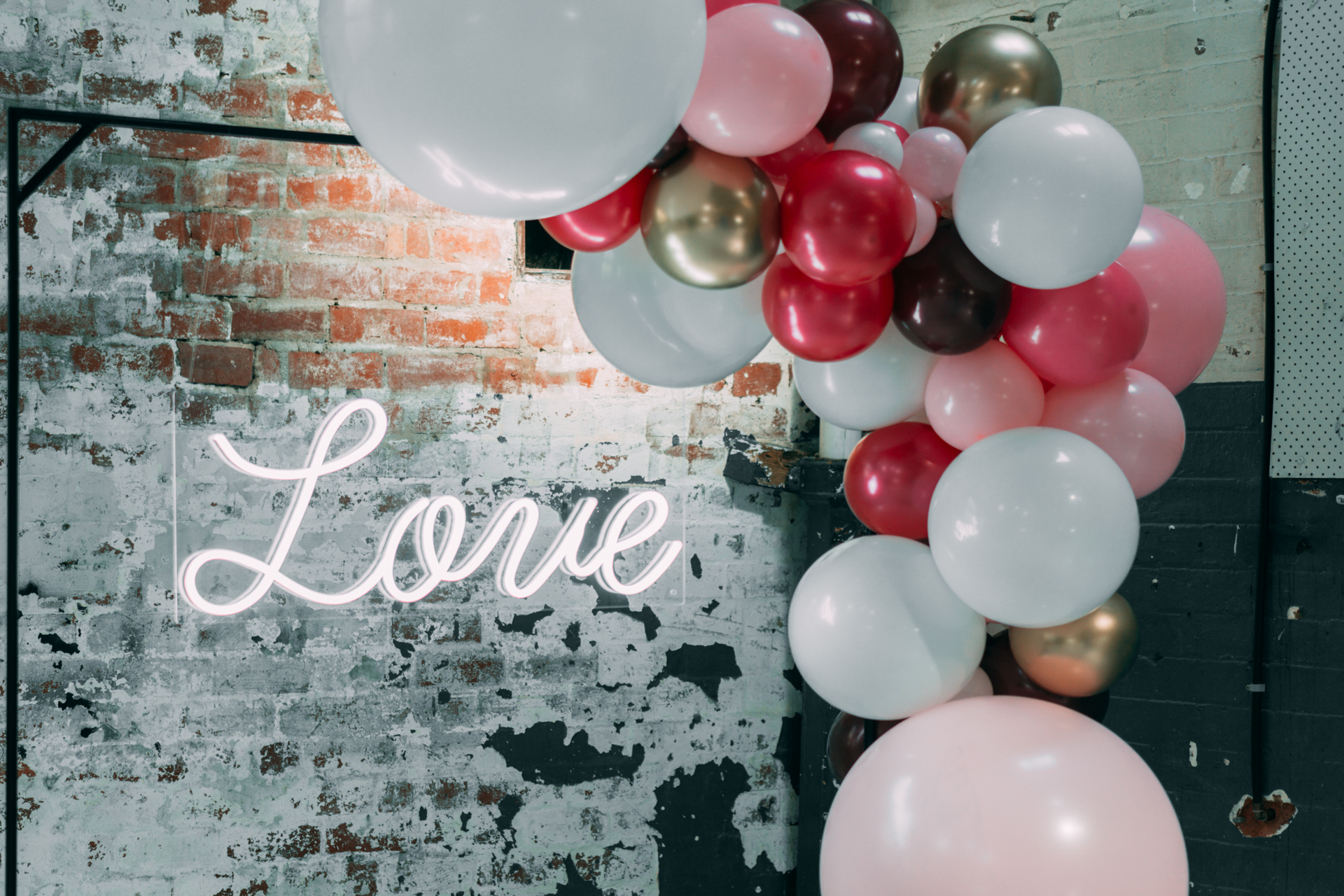 Neon signs – Neon Garden Event Hire